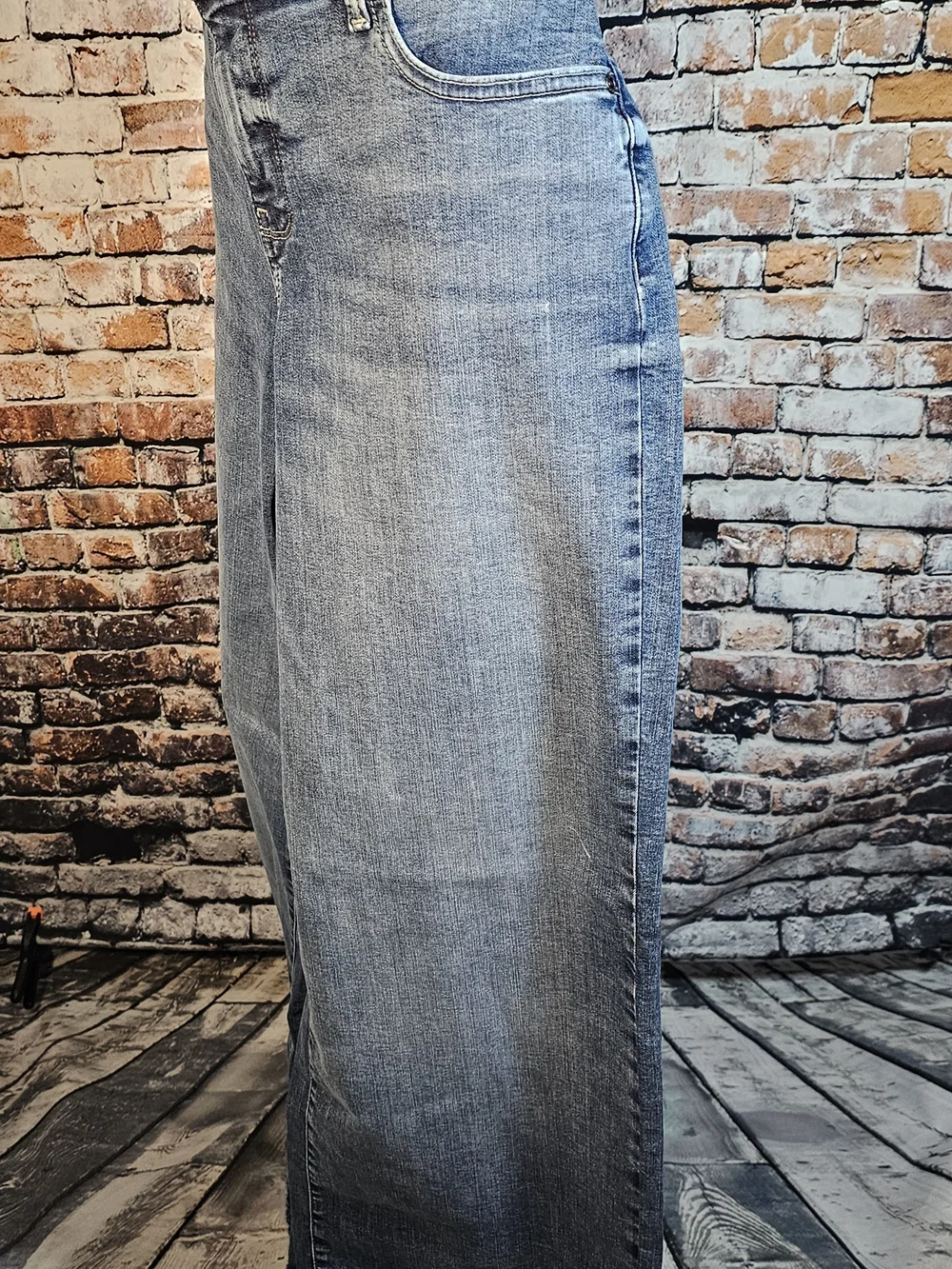 NYDJ | Jeans | Nwt Nydj Teresa Wide Leg Fray Hem Jeans Size Picasso ...